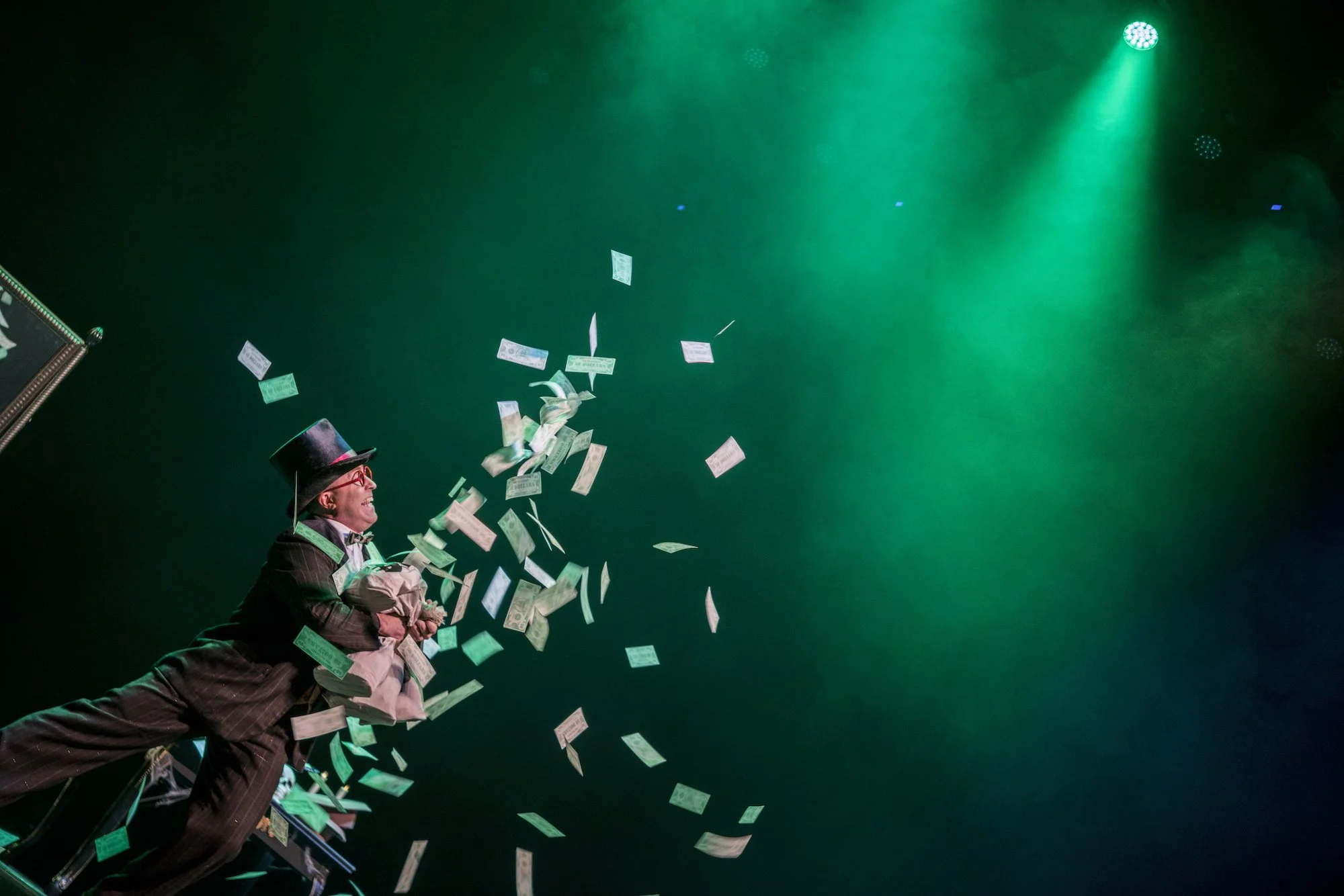 Stuart MacDonald, Champion Magician, Keynote Speaker