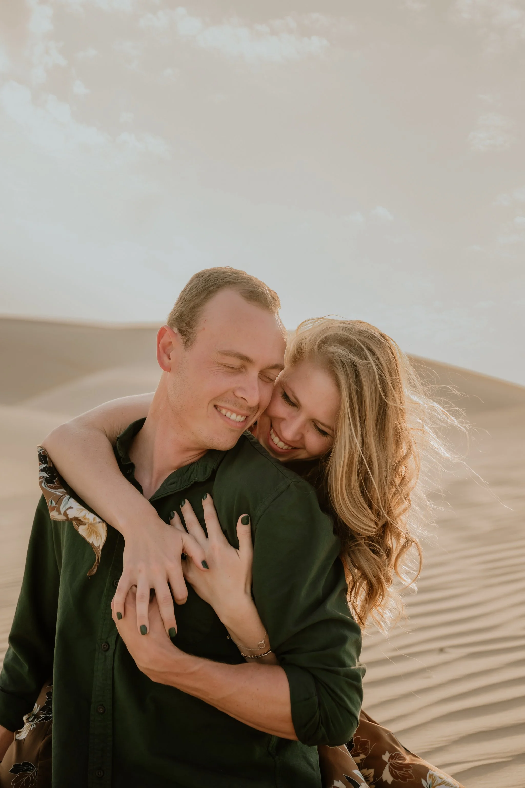 Engagement Photos in Saudi Arabia | with Engagement Photographer ...