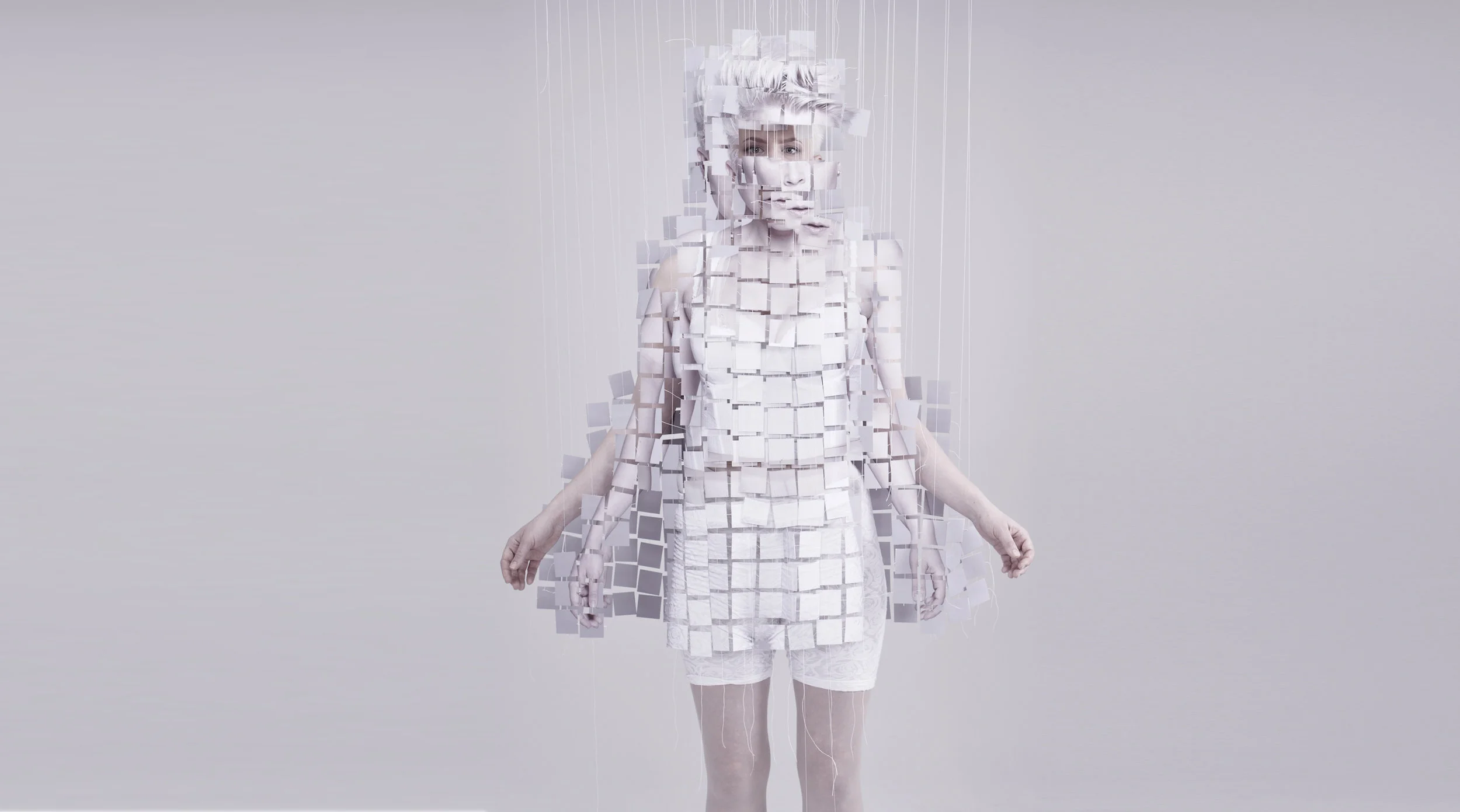 Robyn music video — World renowned sci fi artist and body architect