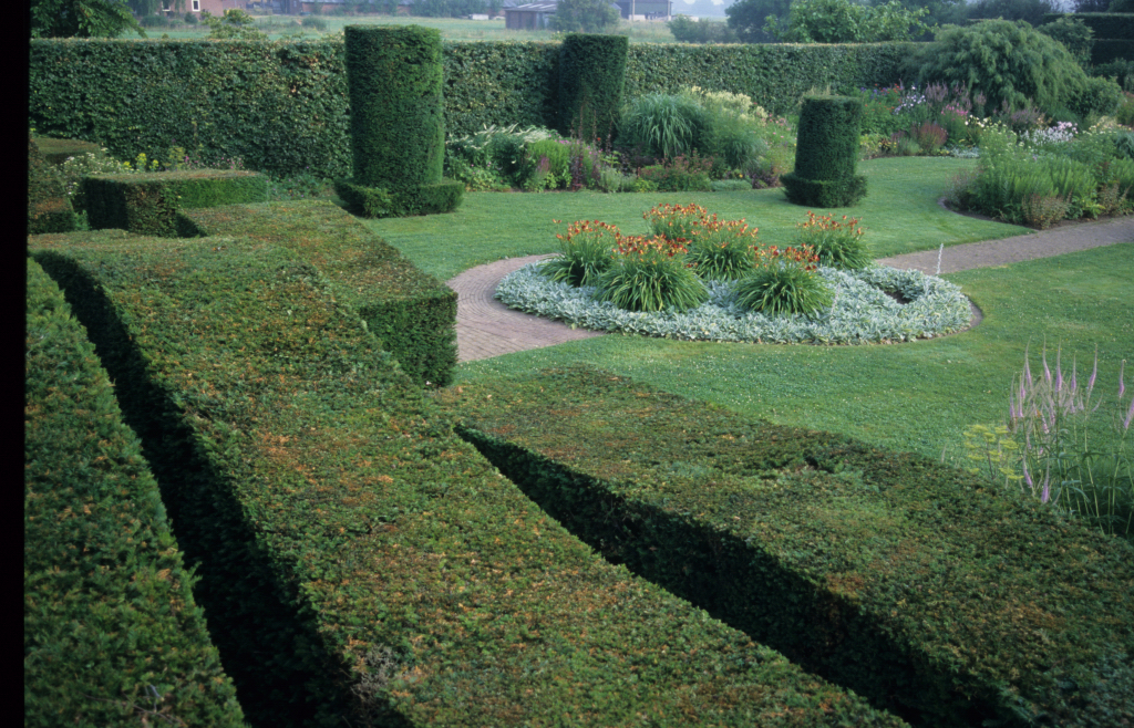 End of an era as Piet Oudolf closes the garden at Hummelo — Noel Kingsbury