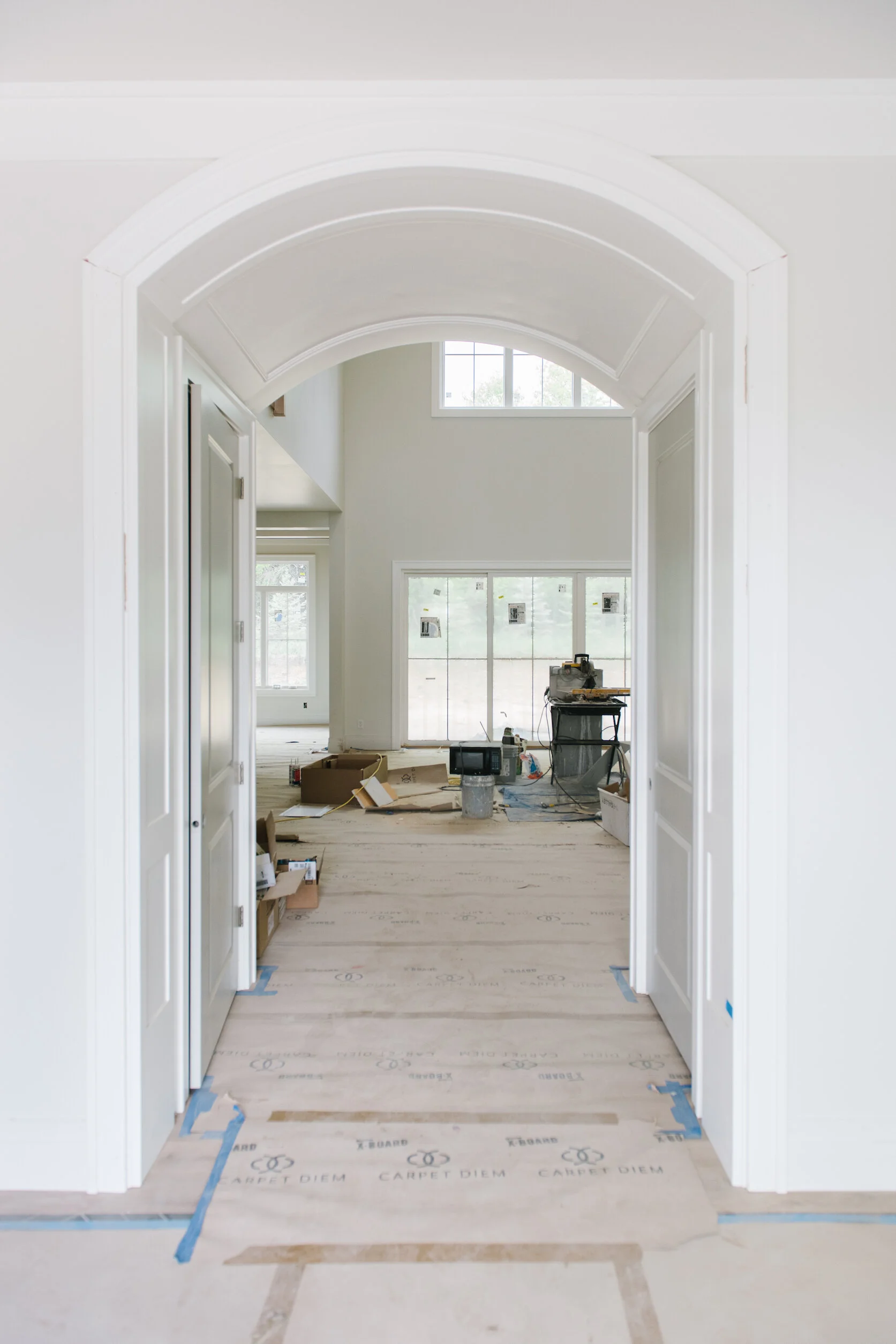 TIPS FOR DESIGNING FOYERS AND ENTRANCES - MOUNT VALLEY PROJECT — TAMI ...