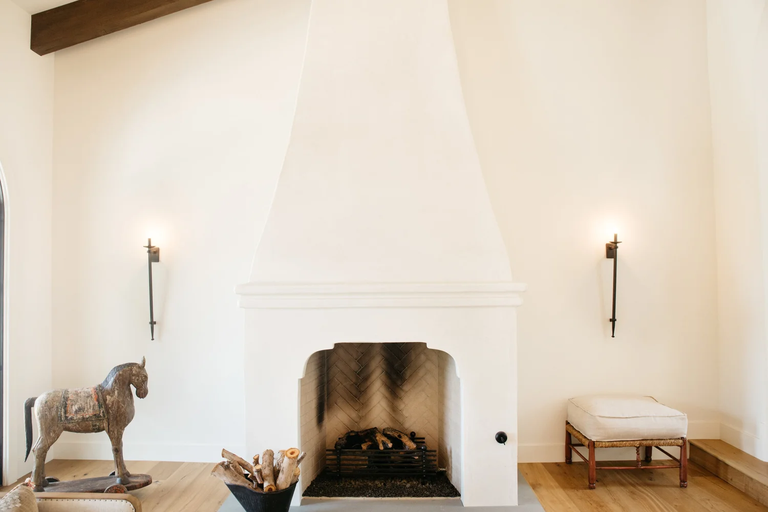 SPANISH FARMHOUSE: Farmhouse meets Santa Barbara Spanish. An elegant ...