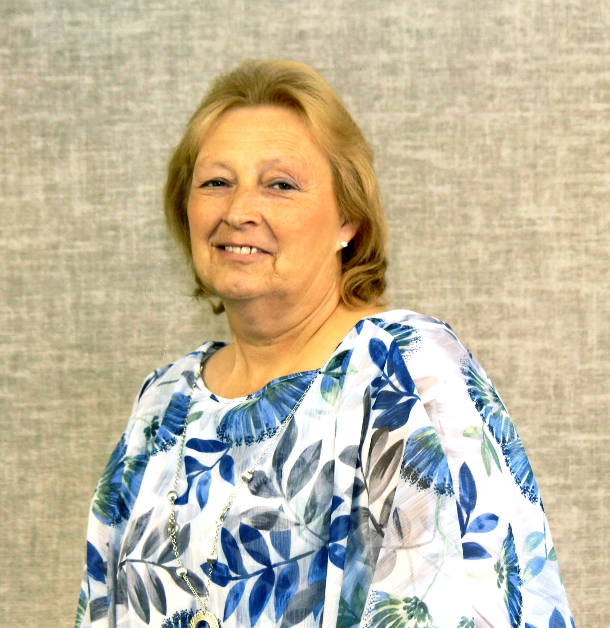 Teena Booth — Fraker Funeral Home, Inc.