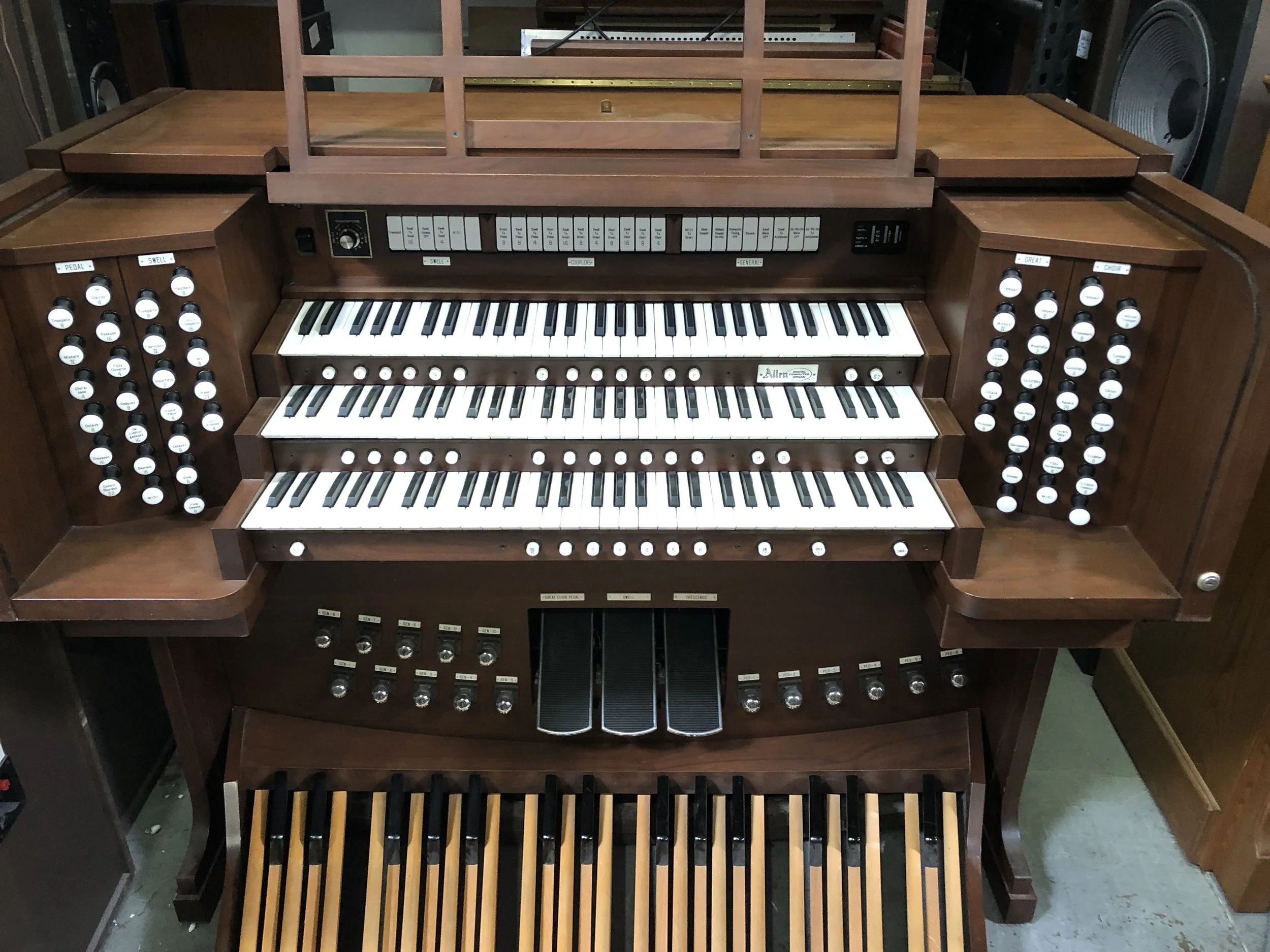 Used Allen organs — Church Organ Associates