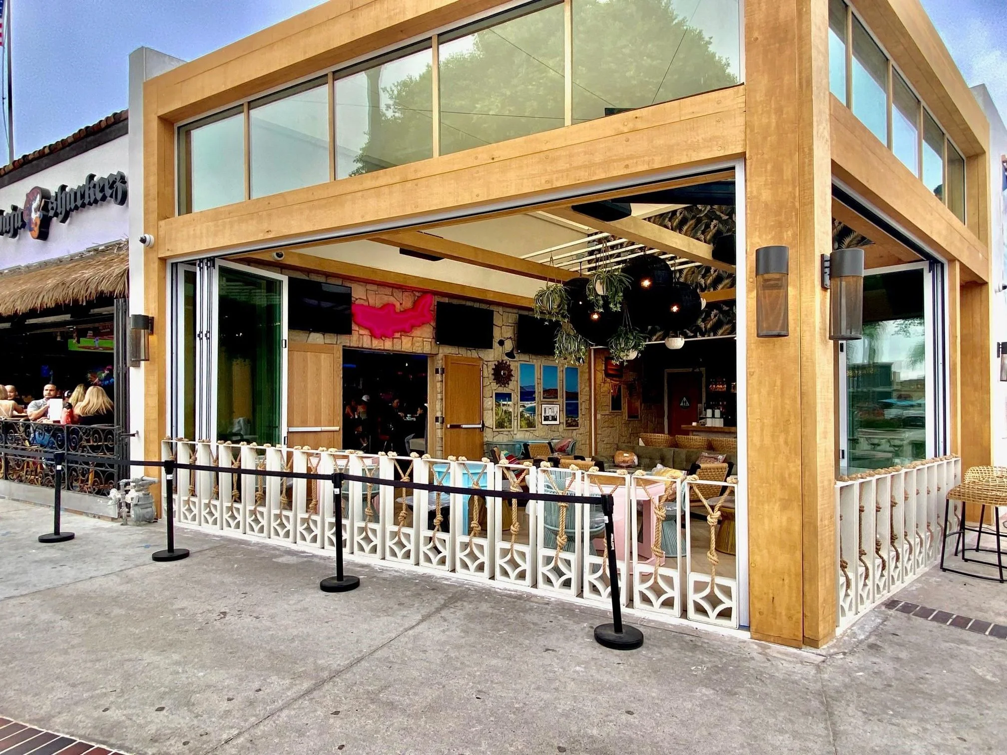 Baja Sharkeez Newport Beach Expansion — GAA Architects