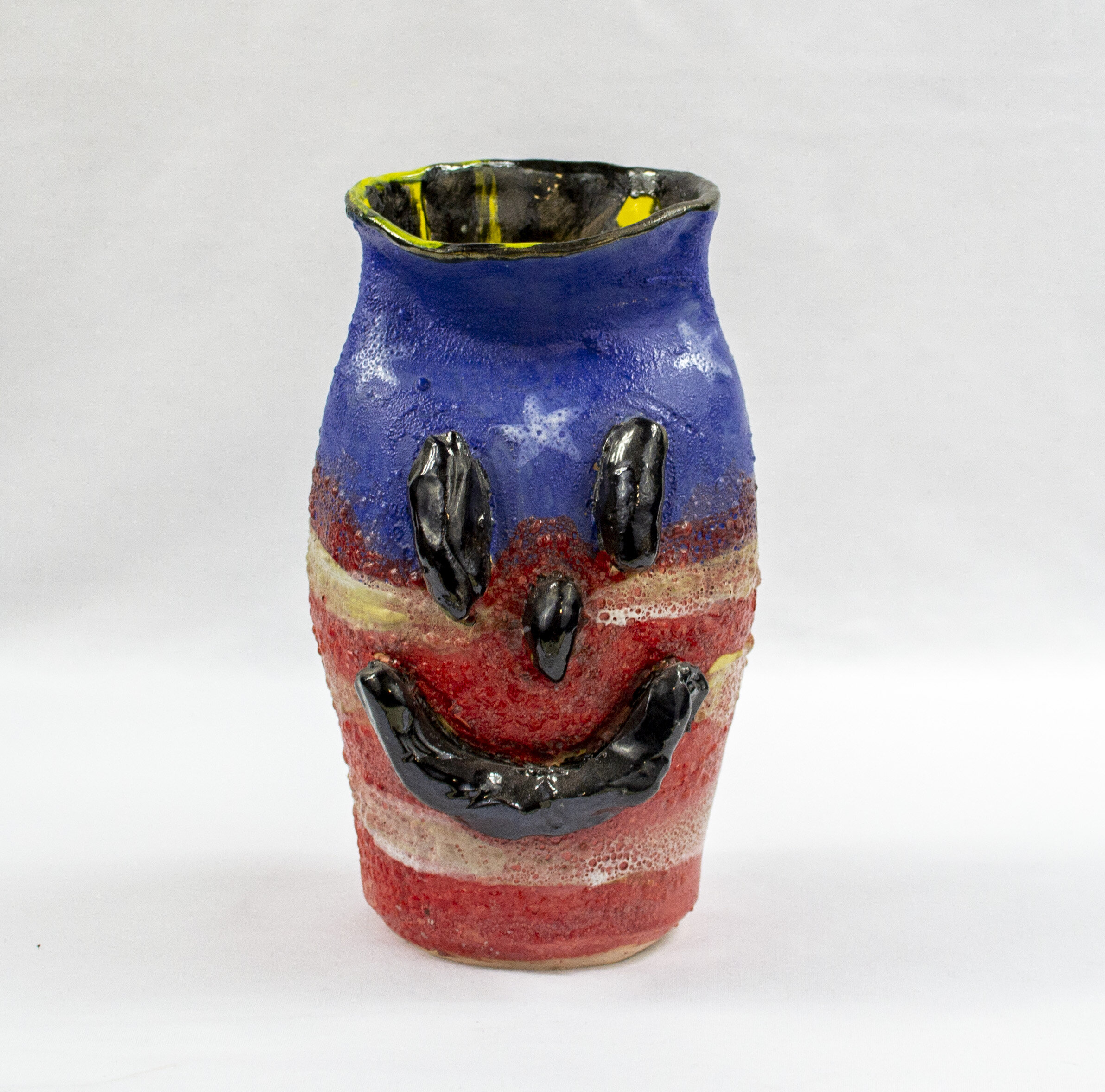 Burial Jars (stills) — RENIEL DEL ROSARIO