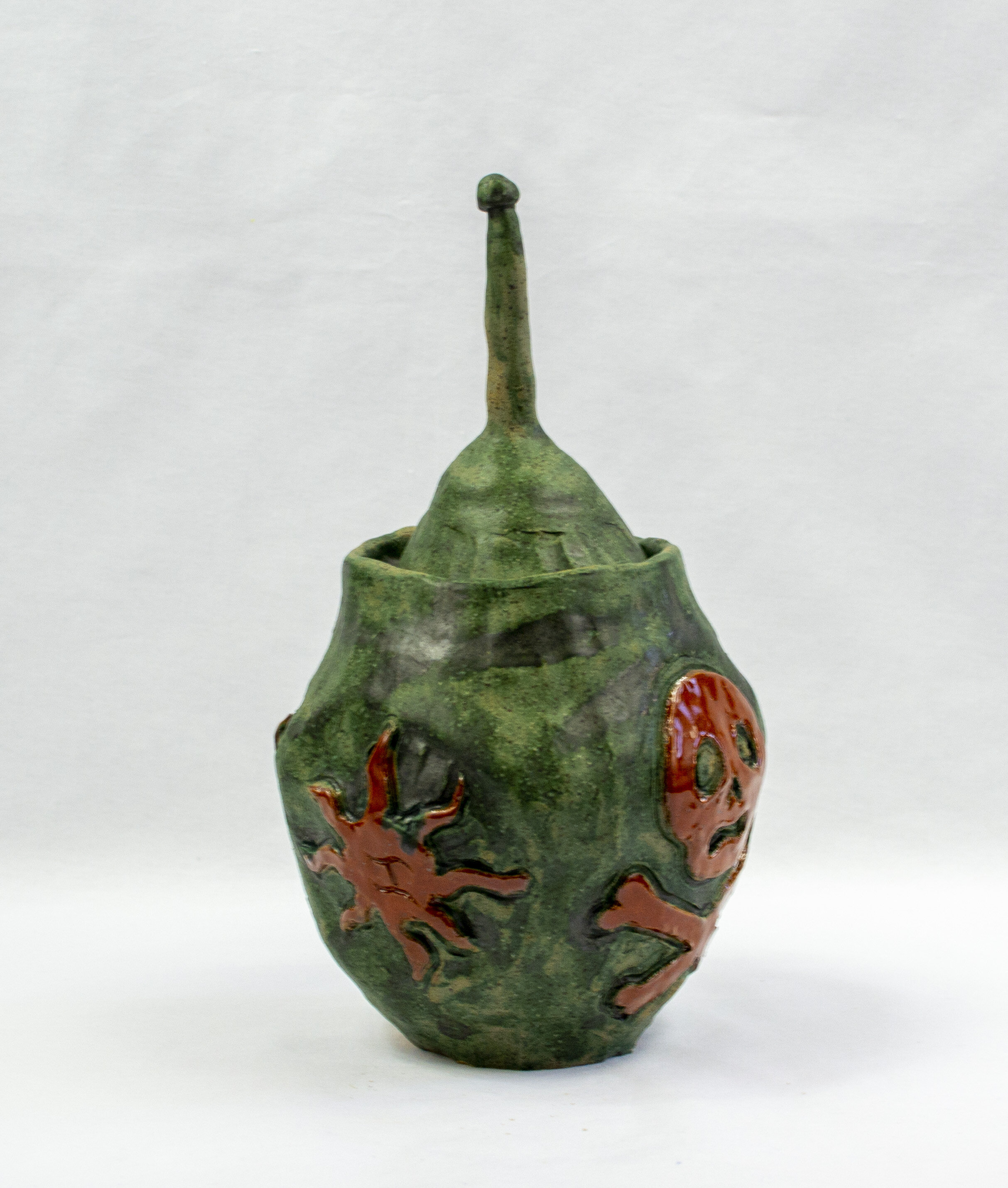 Burial Jars (stills) — RENIEL DEL ROSARIO