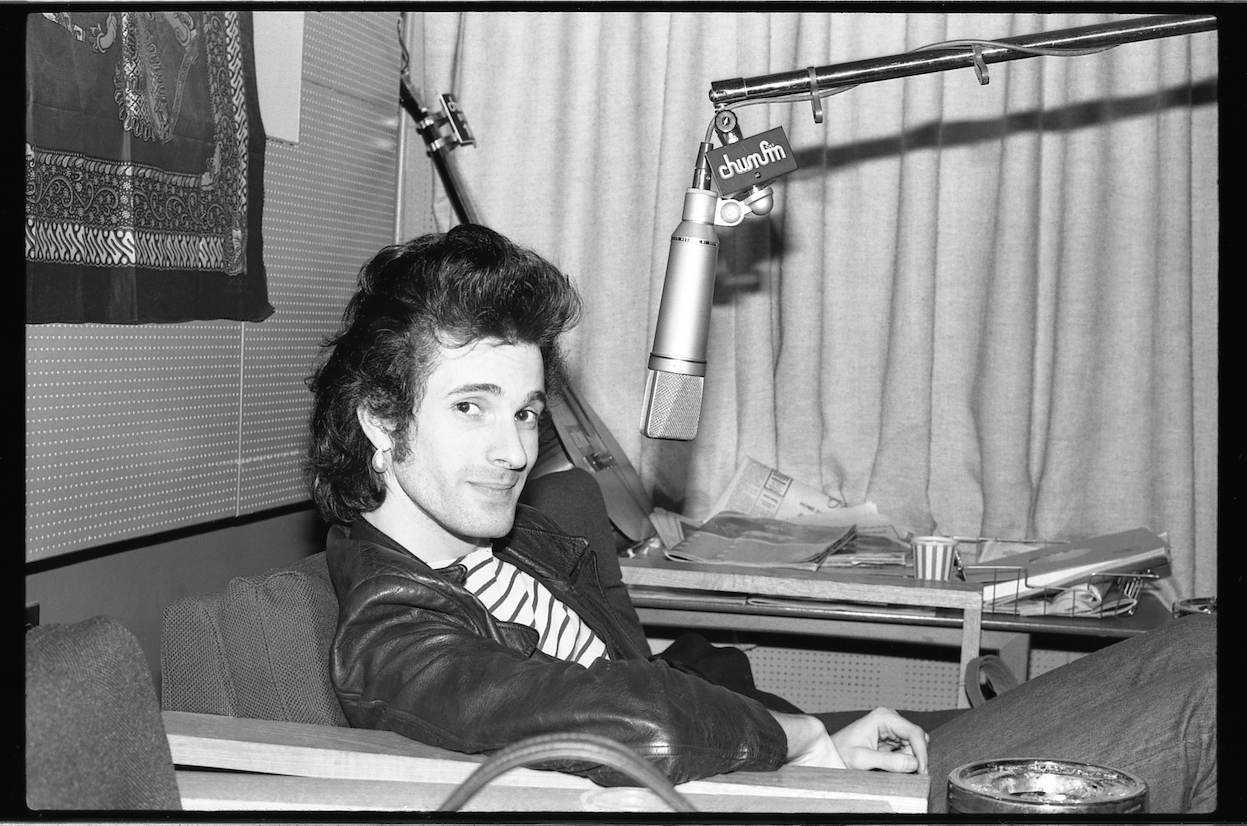 Heaven Stood Still: Willy DeVille Doc Explores the Space Where Passion ...