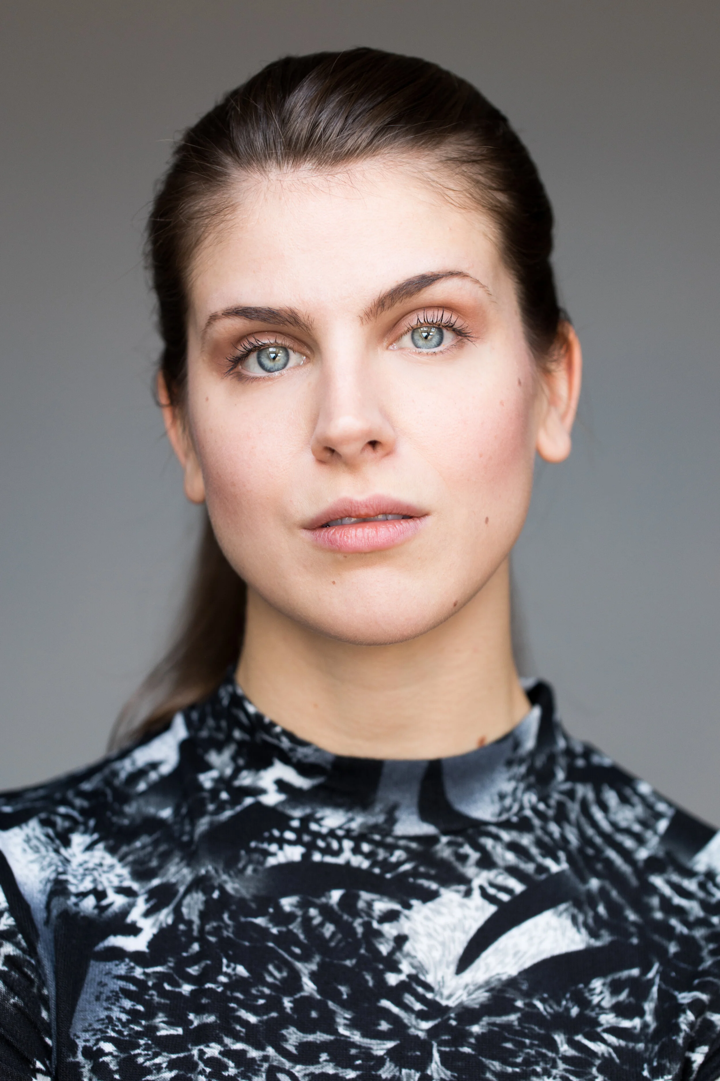 Headshots — Sólveig Eva
