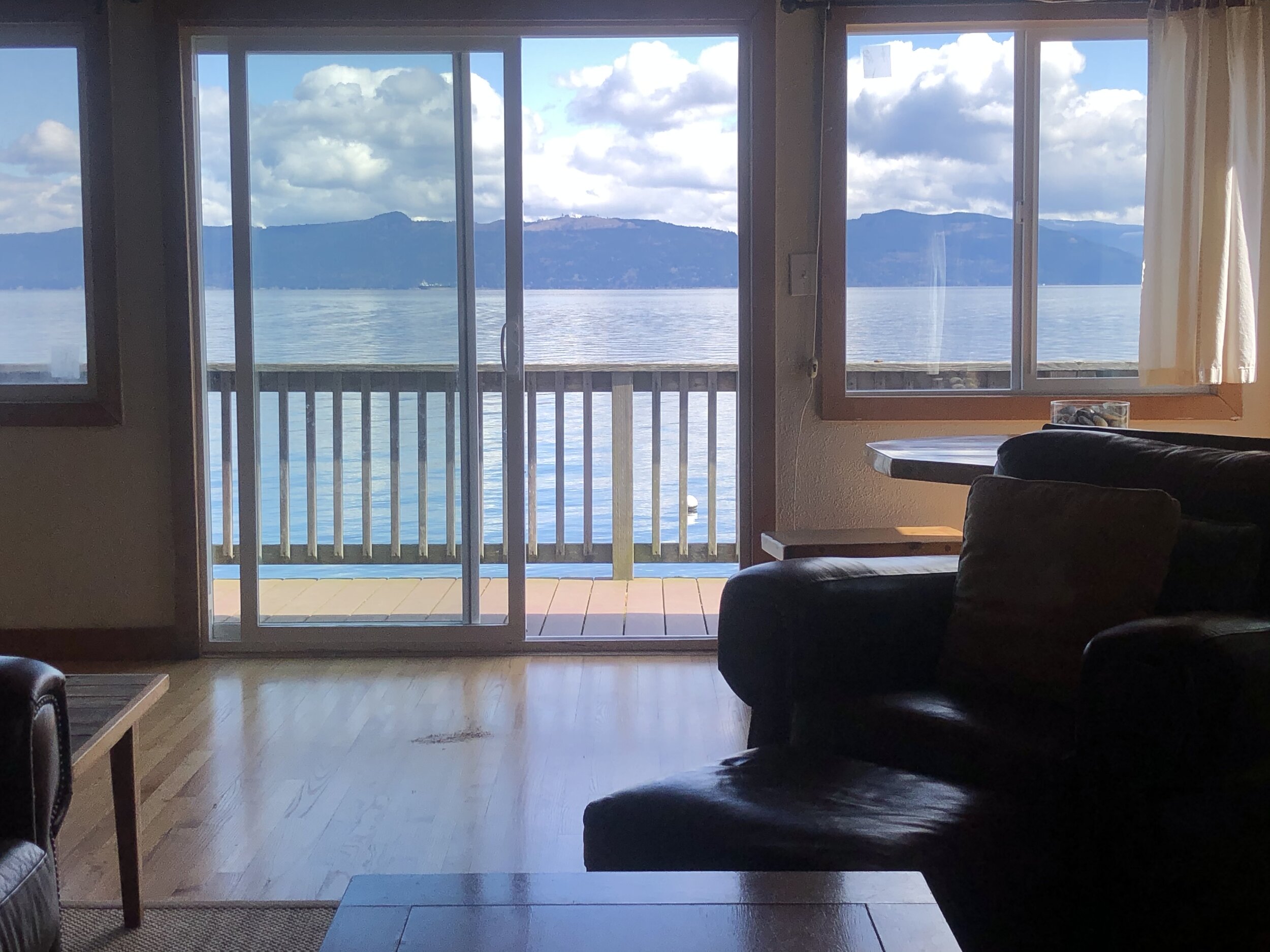 Guemes House — Guemes Island Resort