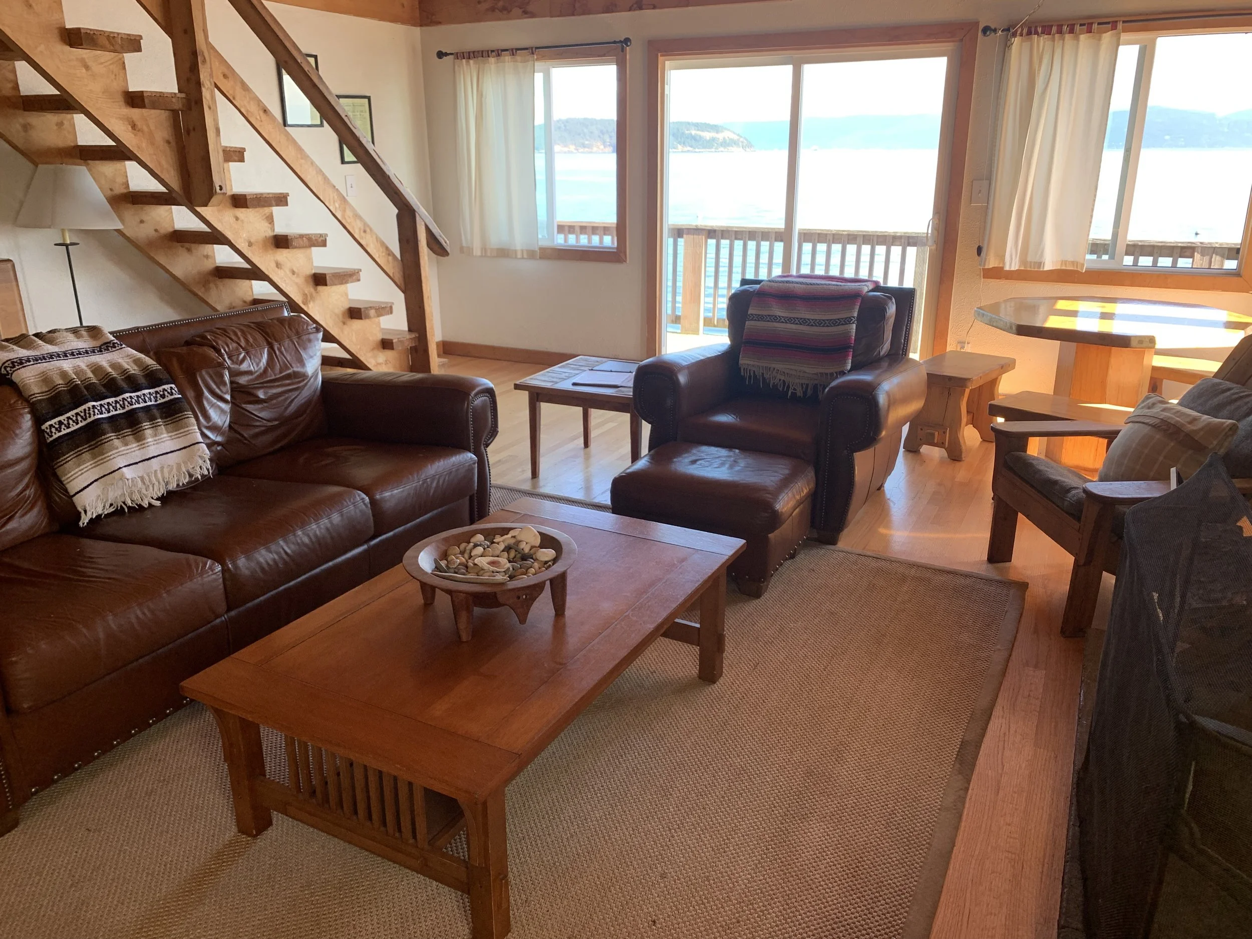Guemes House — Guemes Island Resort