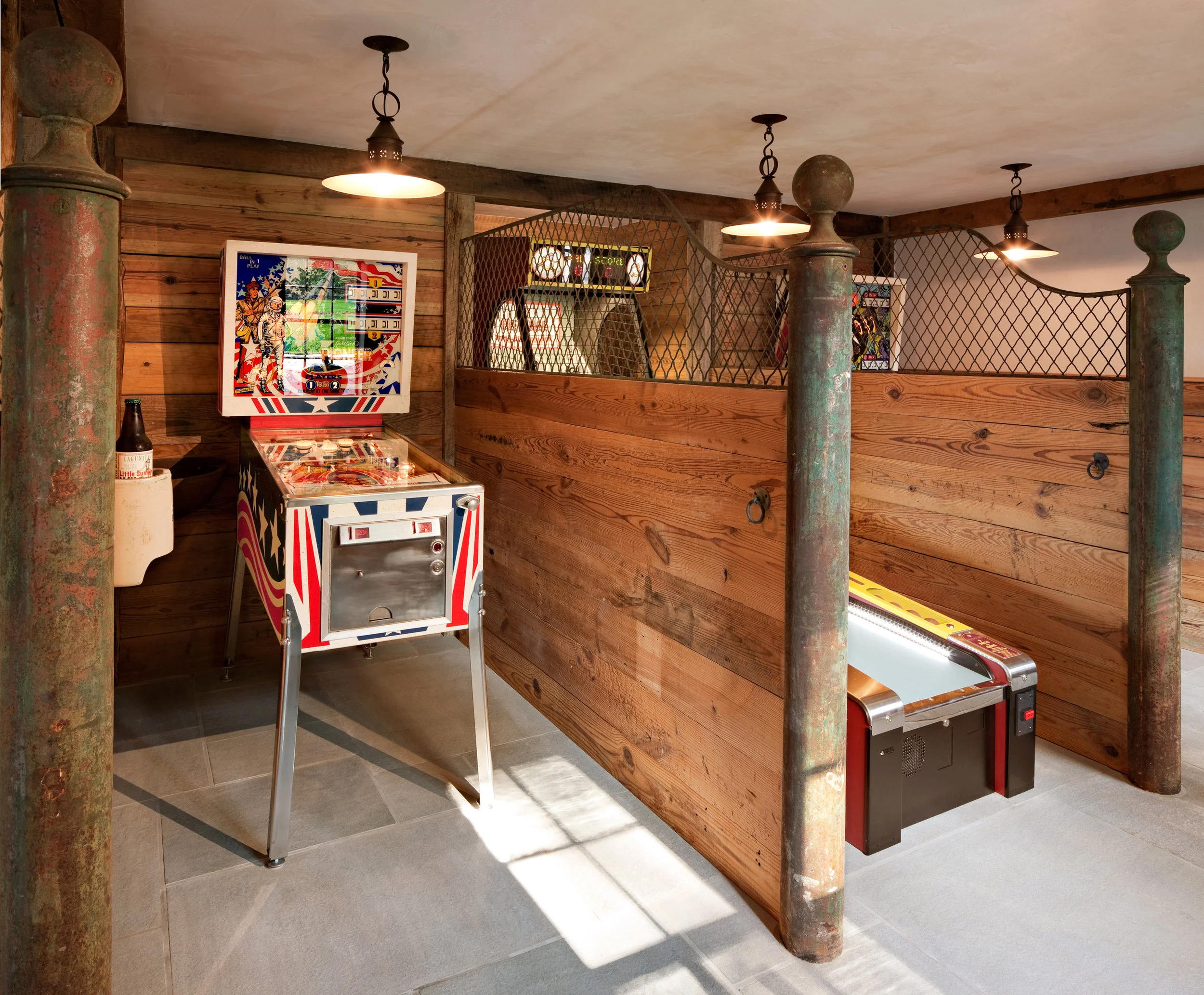 Entertainment Barn — Haver and Skolnick Architects