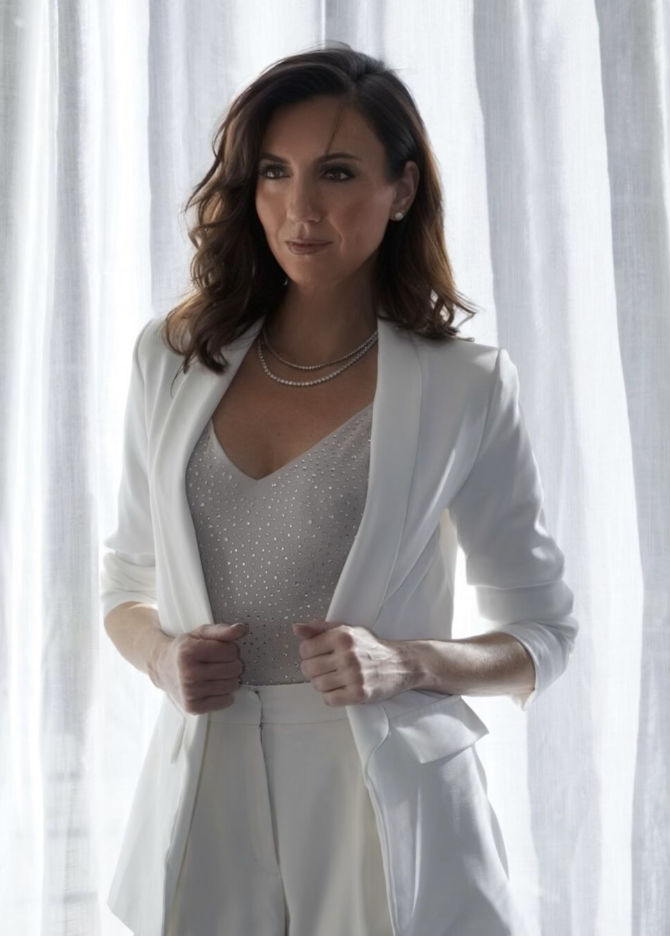 LOVE Yourself: Erica Miles — Elizabeth Elias Consulting