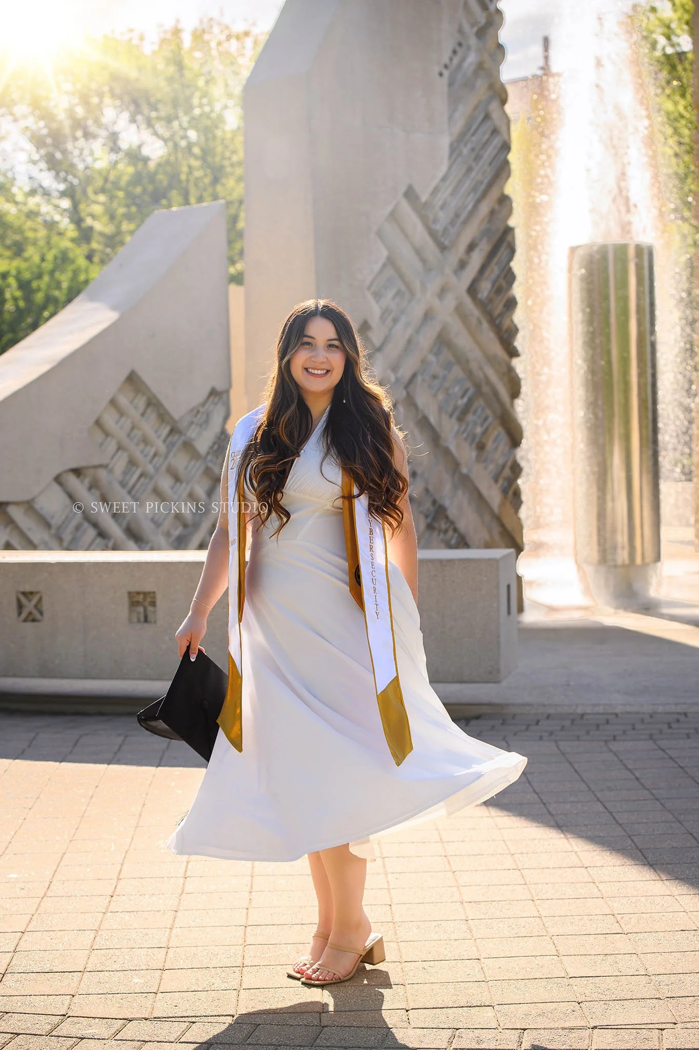 Purdue Spring Graduation Photography for West Lafayette graduate ...