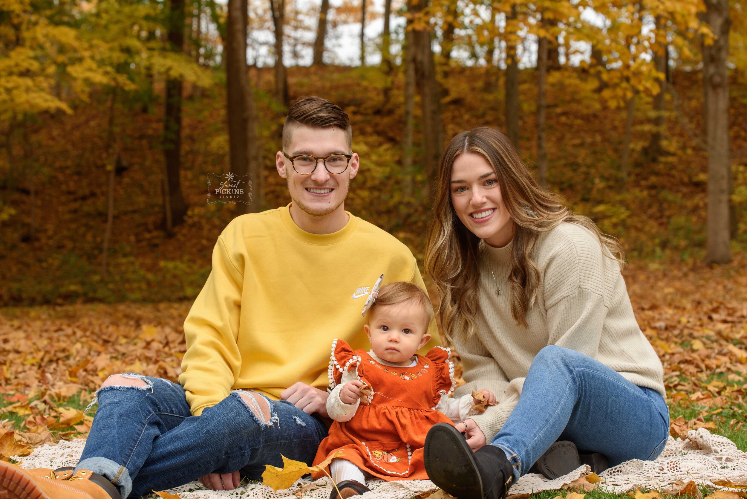 Extended Fall Family Portraits — Sweet Pickins Studio Photography & Design