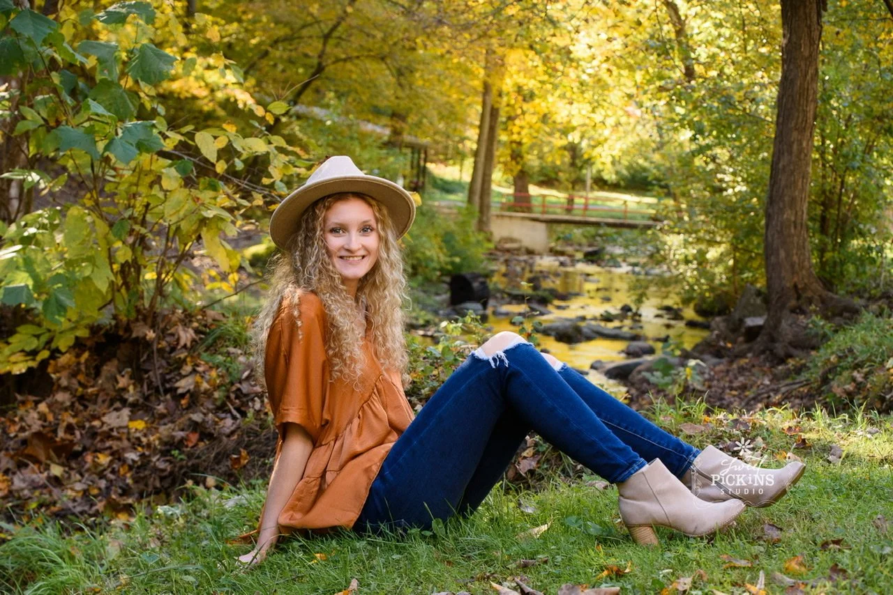 Peru Indiana Fall Senior Girl Photography in Urban and Nature Location ...