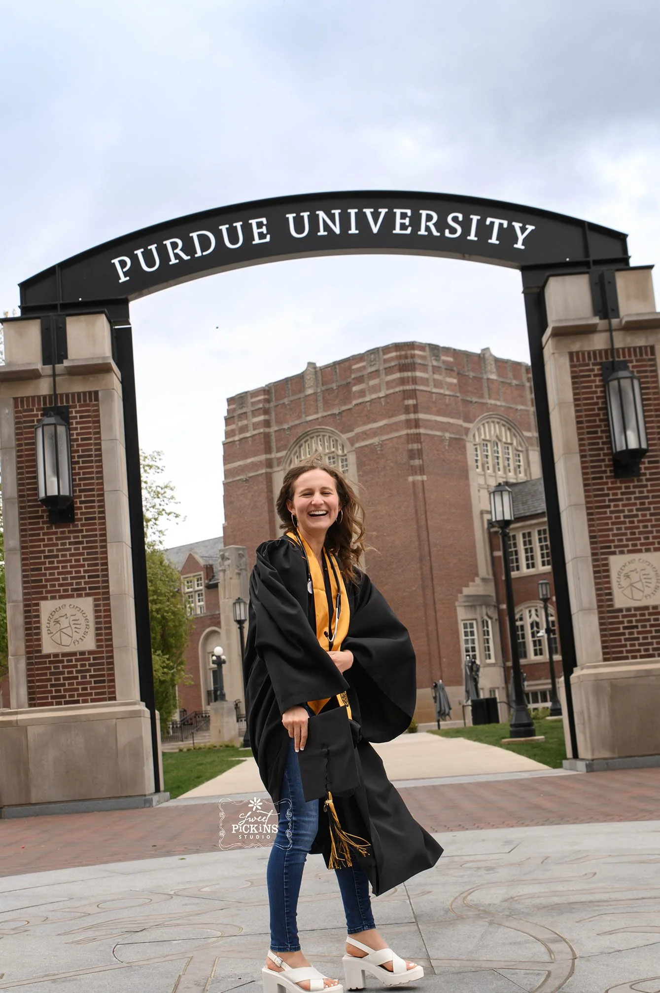 Caitlin | Purdue University College Senior Photography — Sweet Pickins ...