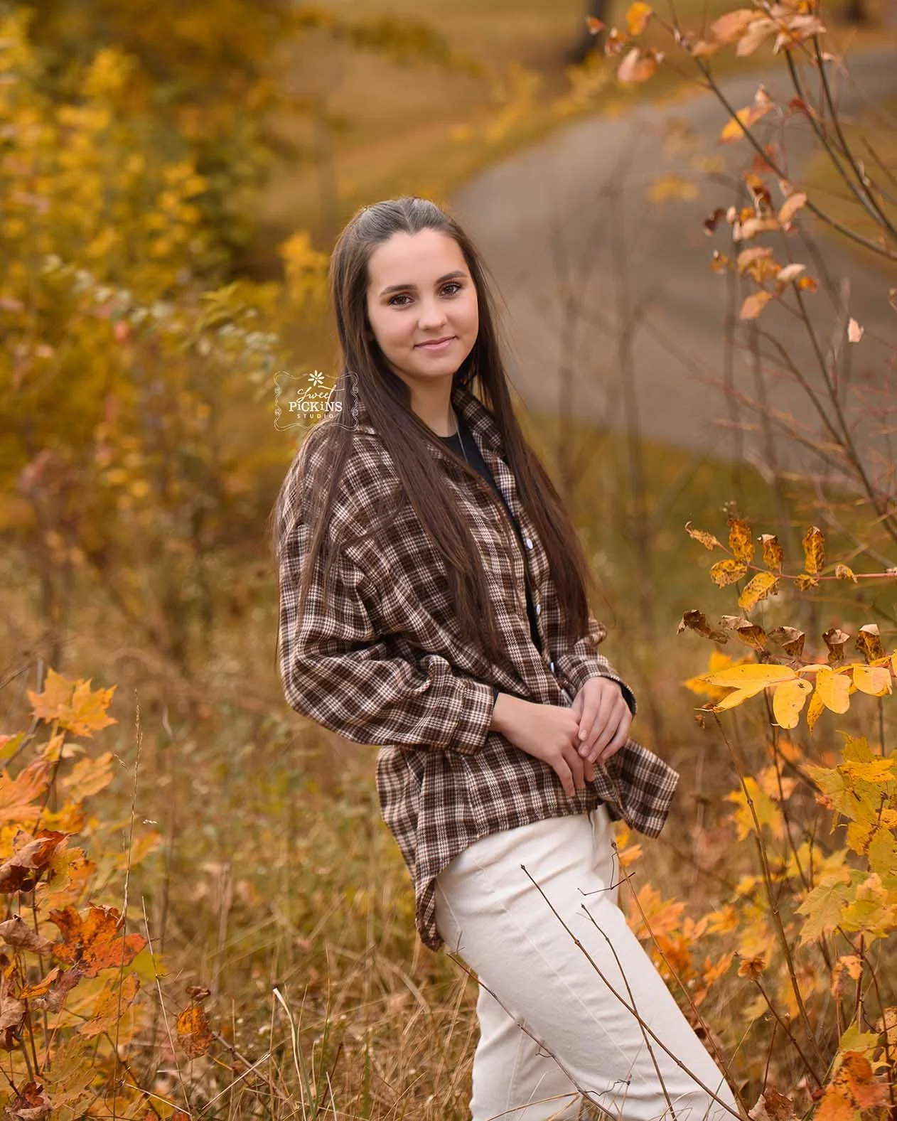 Peru Indiana Fall Senior Girl Photography in Nature & Urban Downtown ...