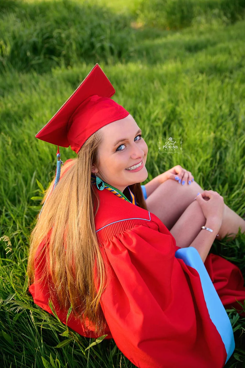 Graduation Cap & Gown Senior Photography in Peru, Indiana — Sweet ...