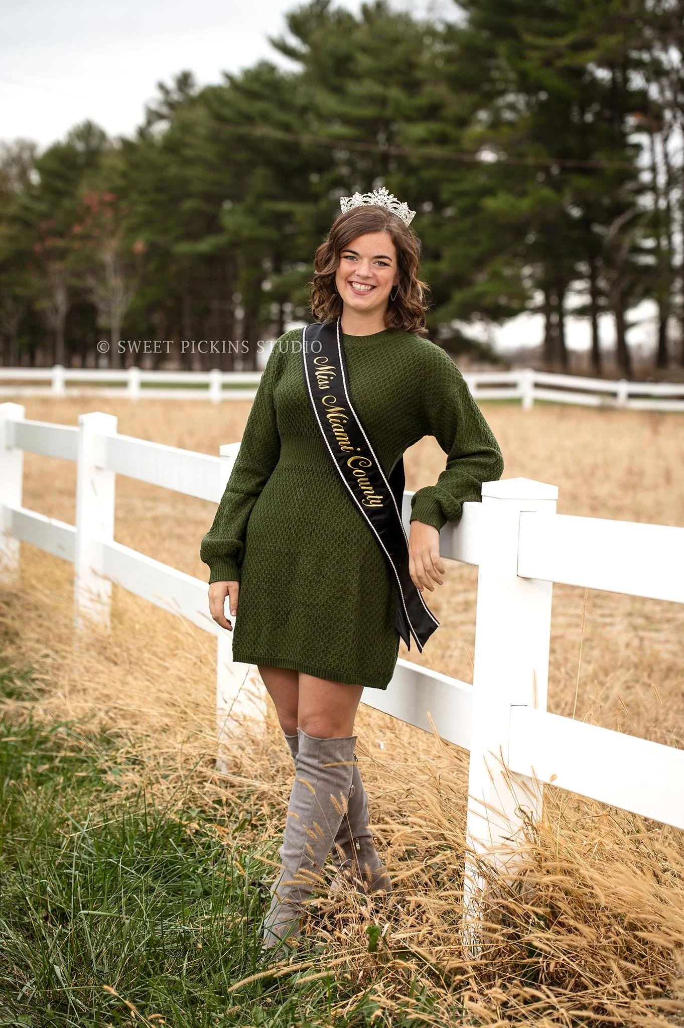 Alexandra | Miss Miami Co. Pageant Queen Portraits — Sweet Pickins ...
