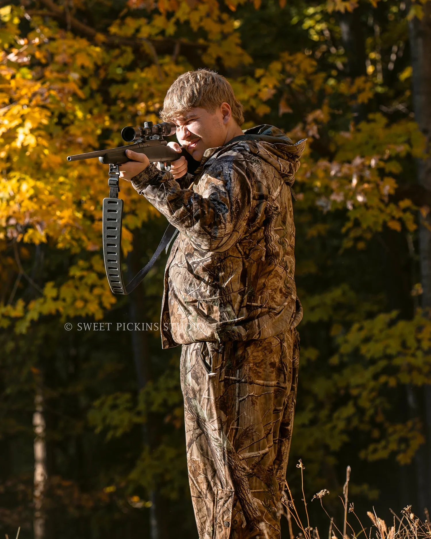 Peru, Indiana Deer Hunting Senior Photography in Fall — Sweet Pickins ...