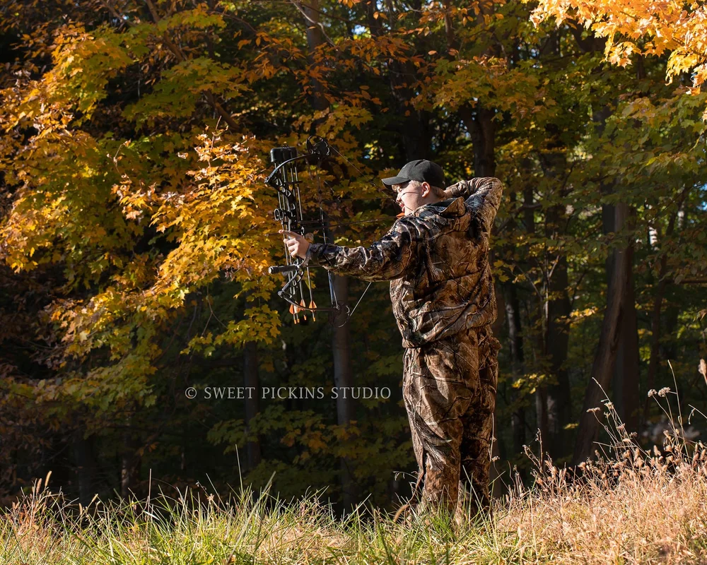 Peru, Indiana Deer Hunting Senior Photography in Fall — Sweet Pickins ...