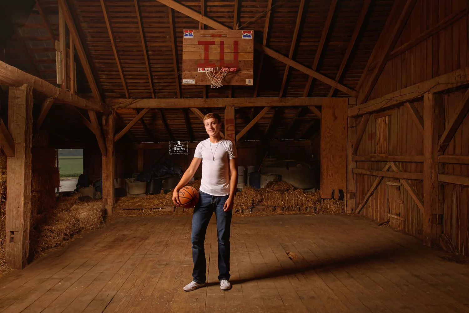 Hoosiers Barn Basketball Senior Photography — Sweet Pickins Studio ...