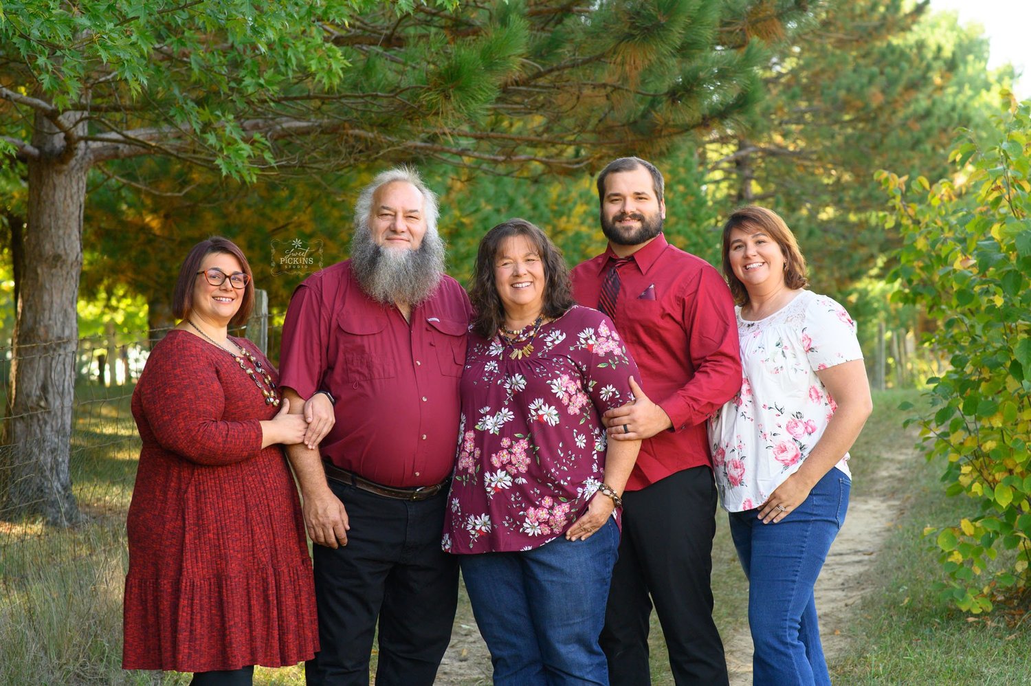 Extended Family Portrait Photography in Galveston, Indiana — Sweet ...