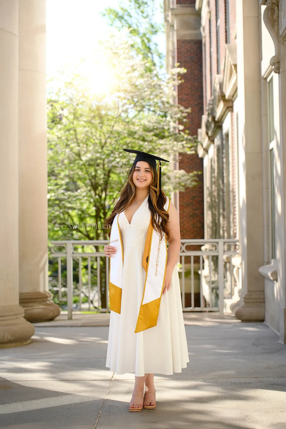 Purdue Spring Graduation Photography for West Lafayette graduate ...