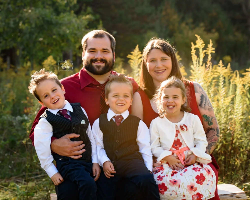 Extended Family Portrait Photography in Galveston, Indiana — Sweet ...