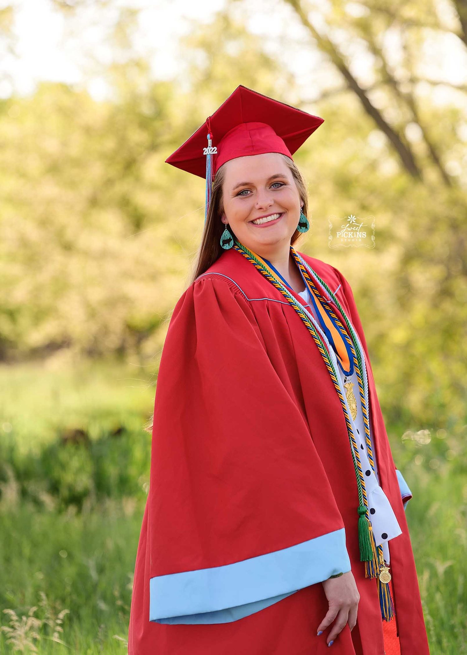 Graduation Cap & Gown Senior Photography in Peru, Indiana — Sweet ...
