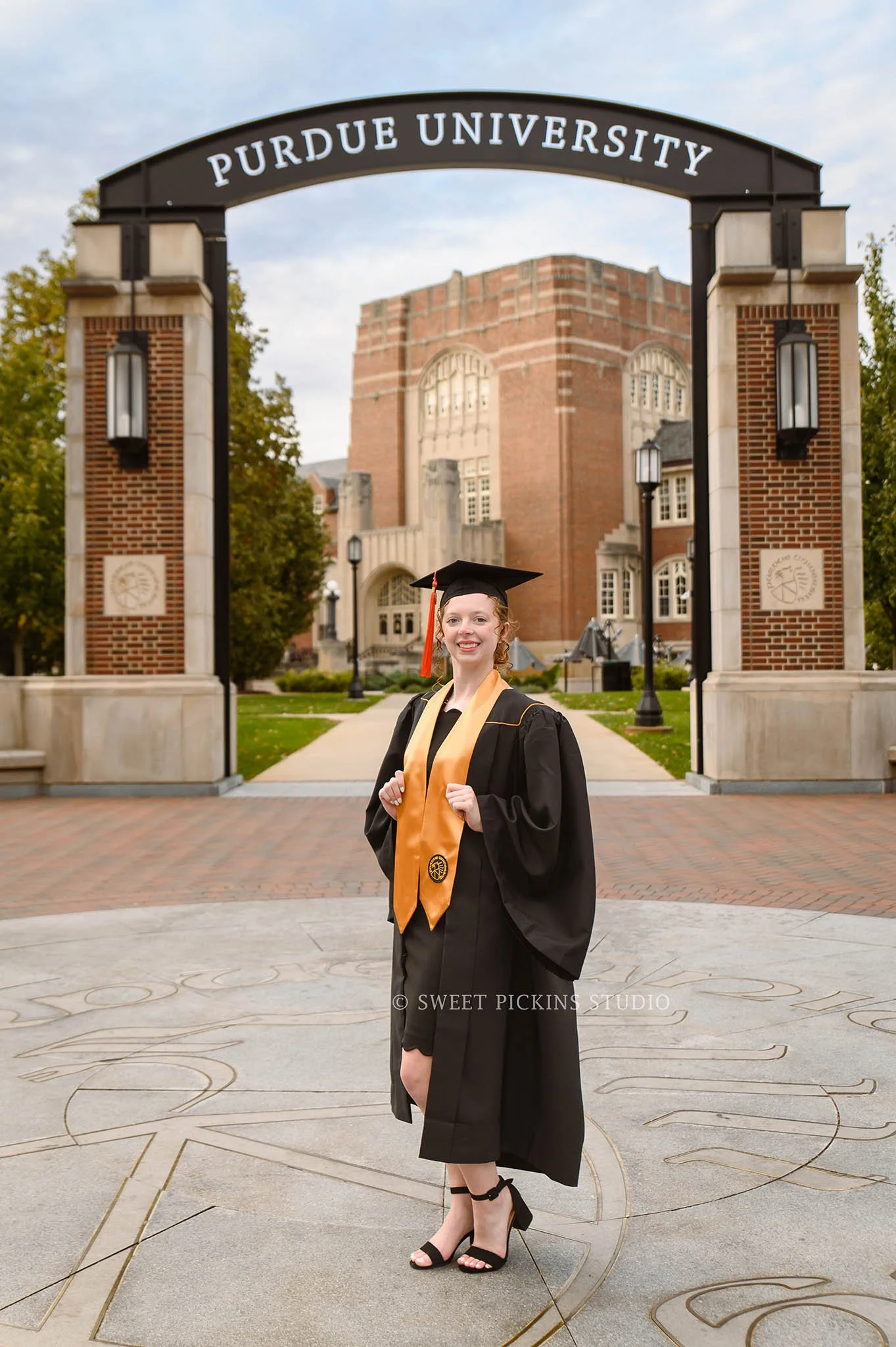 Purdue Graduation Photography in Fall in West Lafayette, Indiana ...