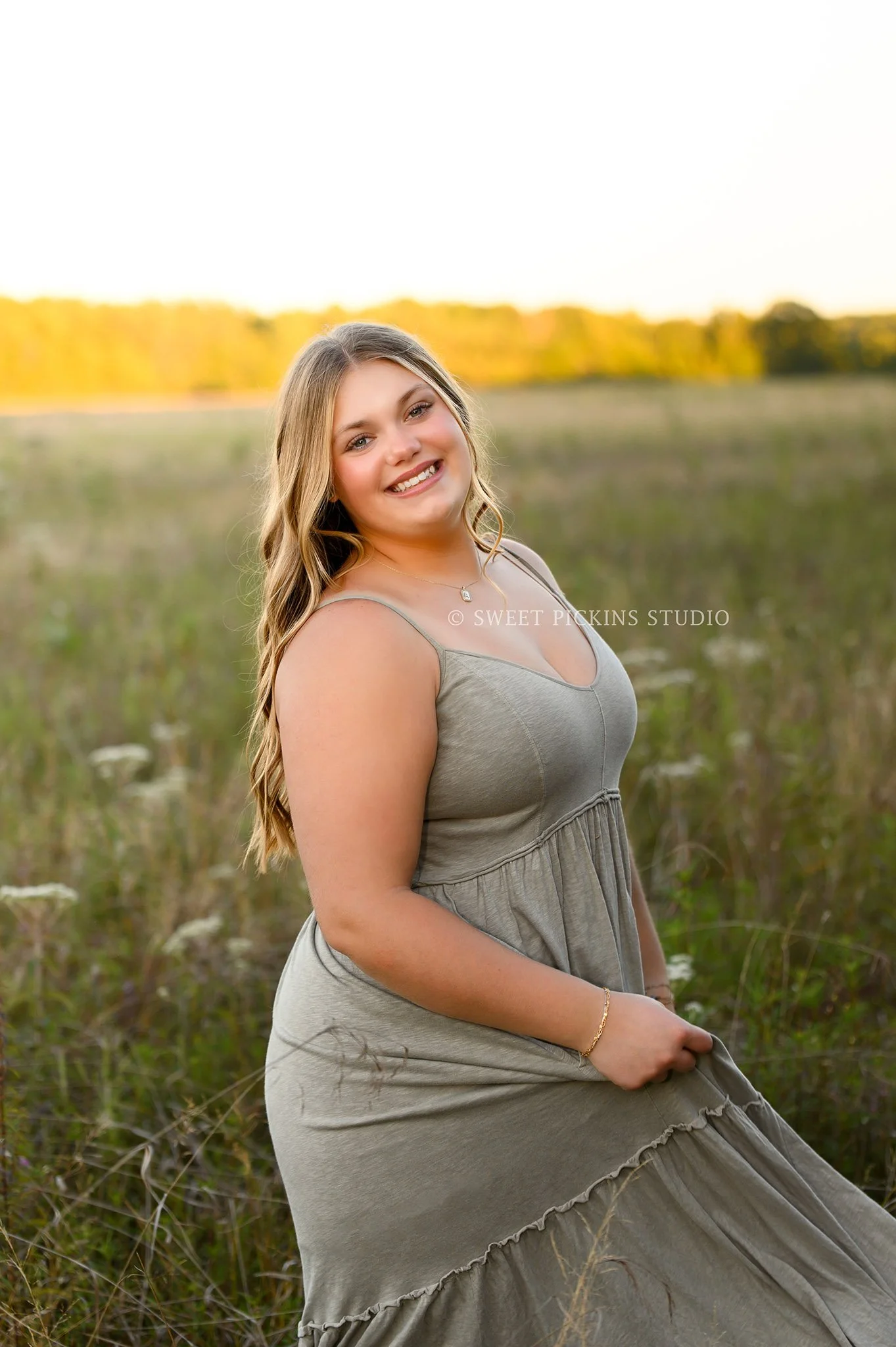 Addie | Peru, Indiana Senior Photography — Sweet Pickins Studio ...