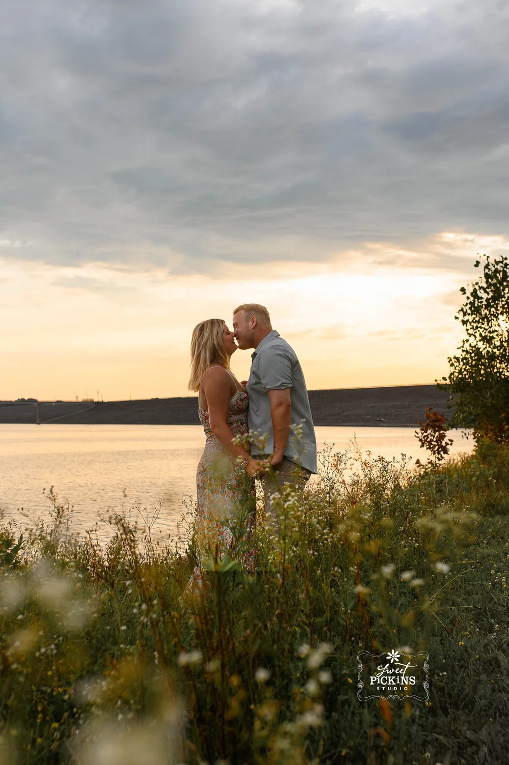 Peru, Indiana Couple Photography — Sweet Pickins Studio Photography ...