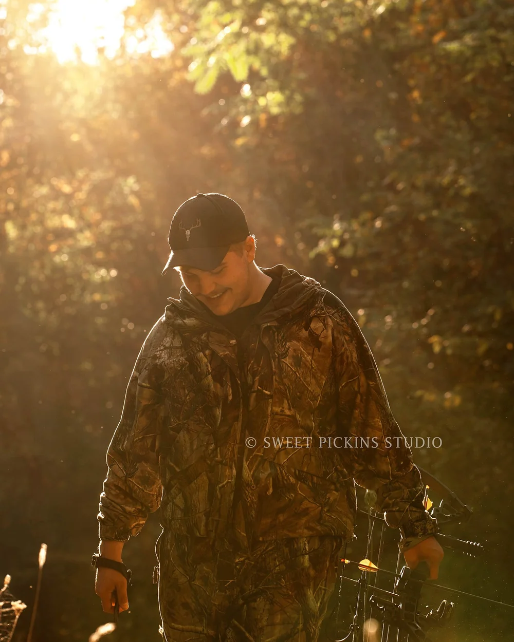 Peru, Indiana Deer Hunting Senior Photography in Fall — Sweet Pickins ...