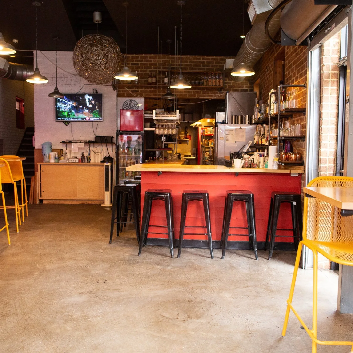 MATCH BAR & OVEN