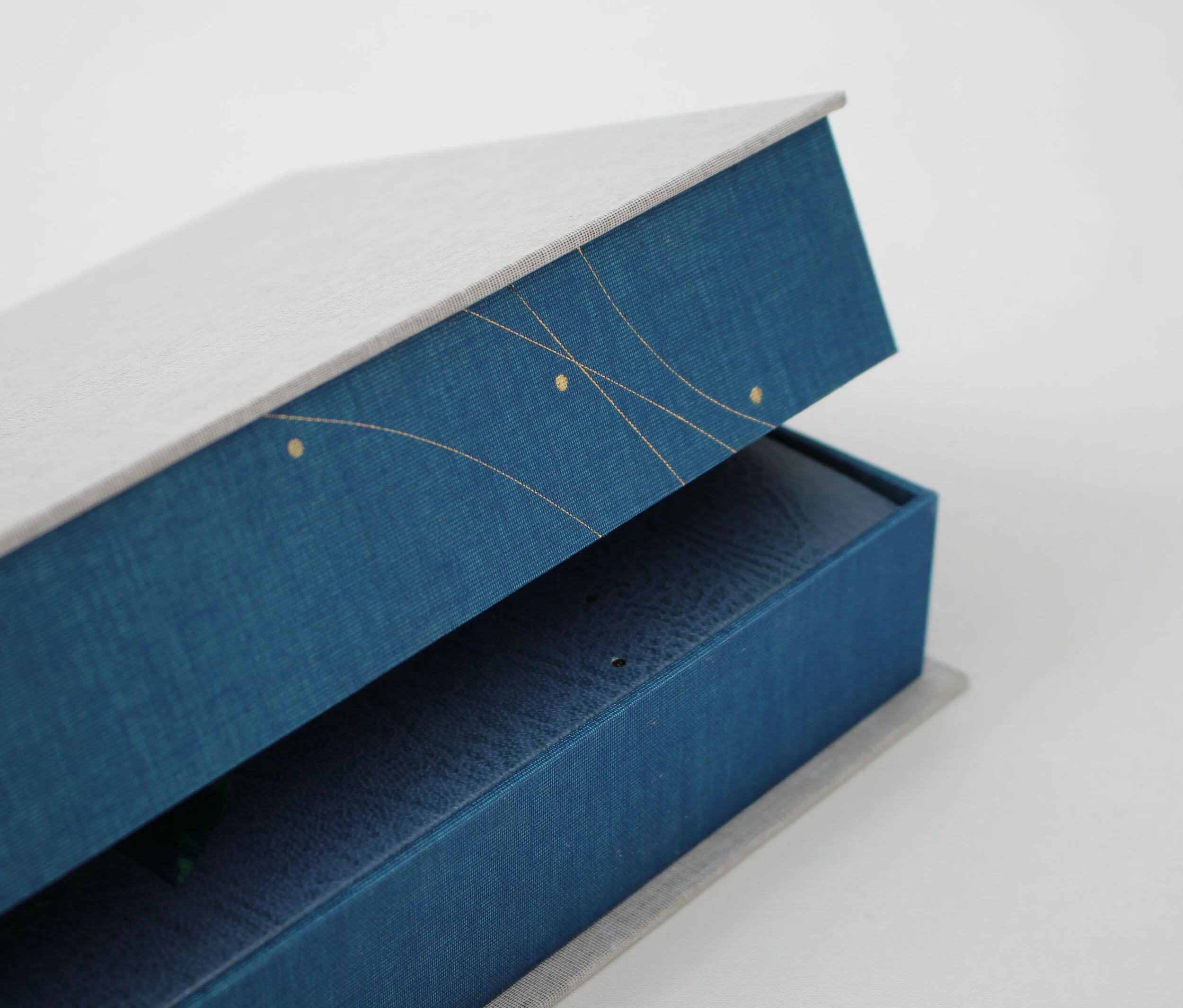 Design Bindings — JUJU BOOKS
