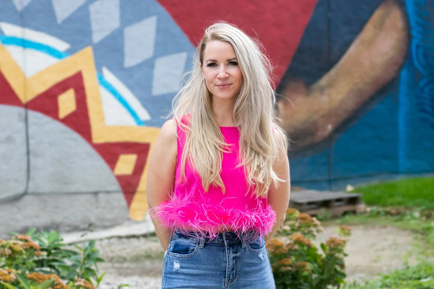 A Chat with Cincinnati Comedy Queen Kelly Collette on Life and Covens ...