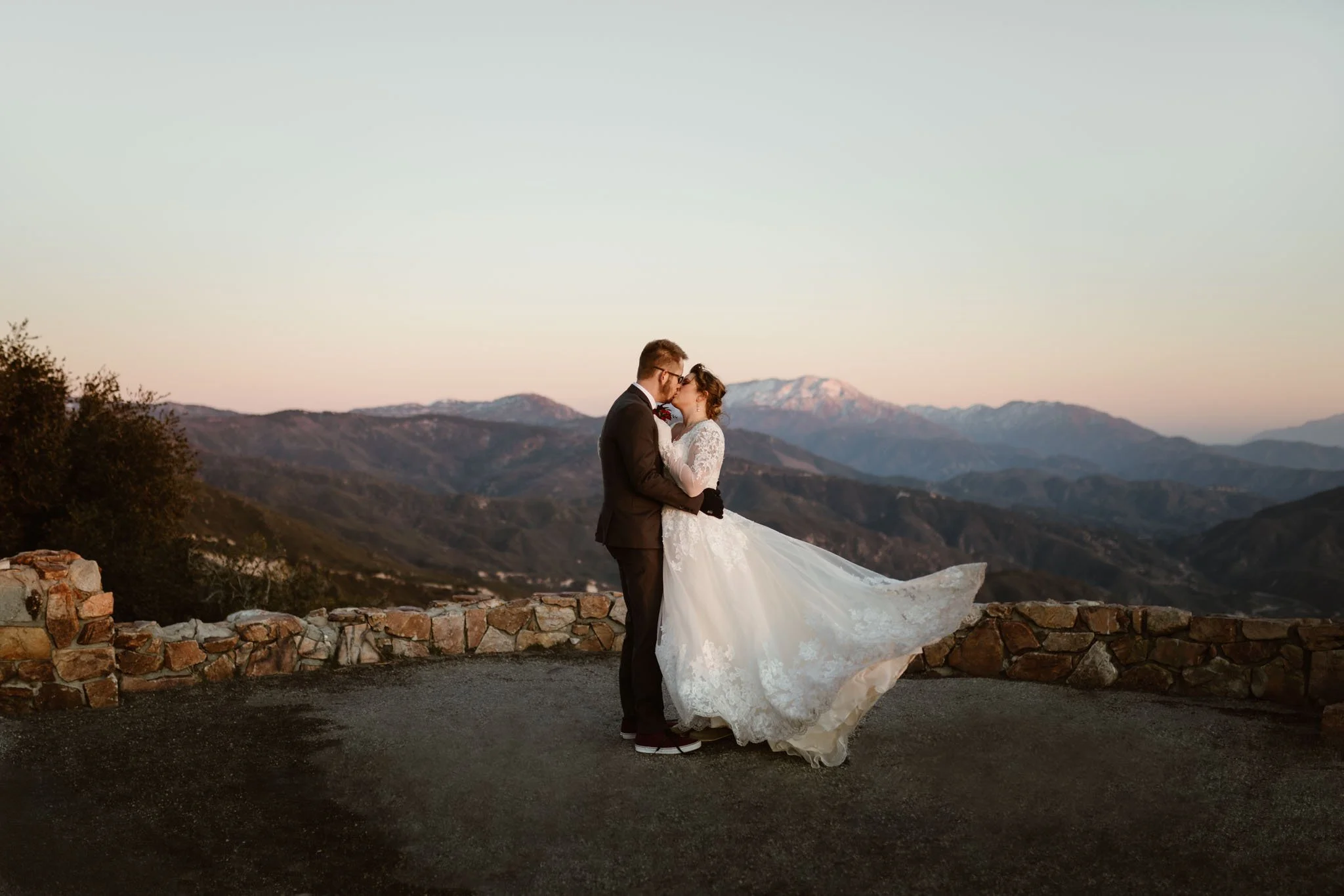 Seattle Elopement [2026 Guide] — Seattle Elopement Photographer & Guide ...