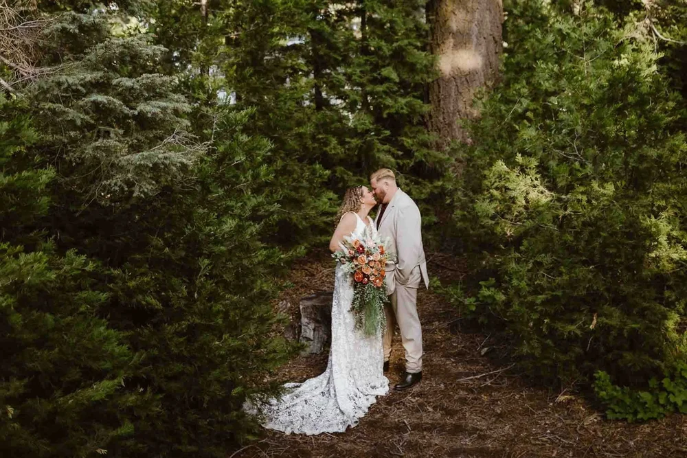 Seattle Elopement [2026 Guide] — Seattle Elopement Photographer & Guide ...