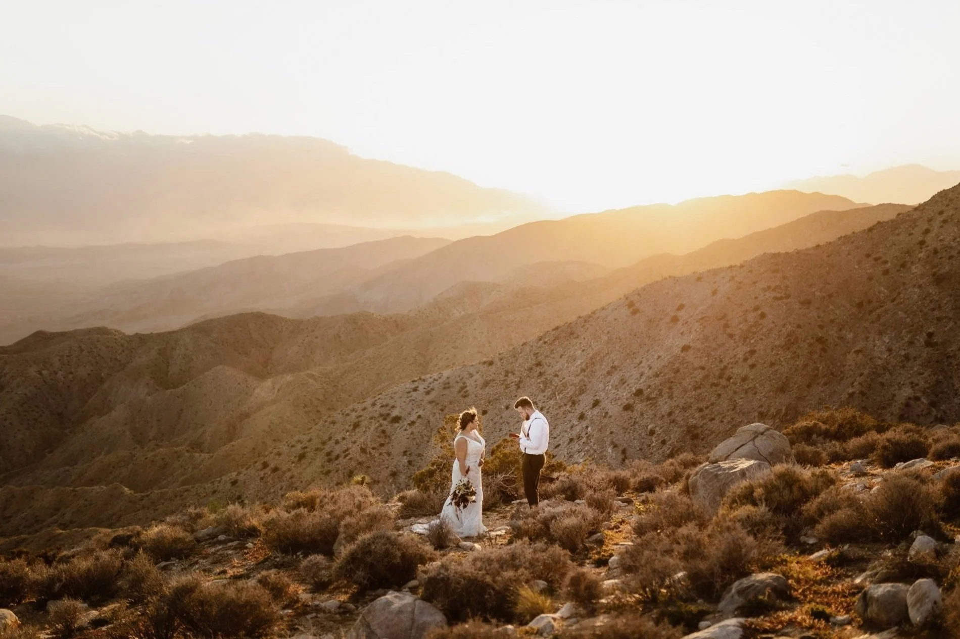 How Much Does it Cost to Elope [2026] — Elopement Photographer & Guide ...