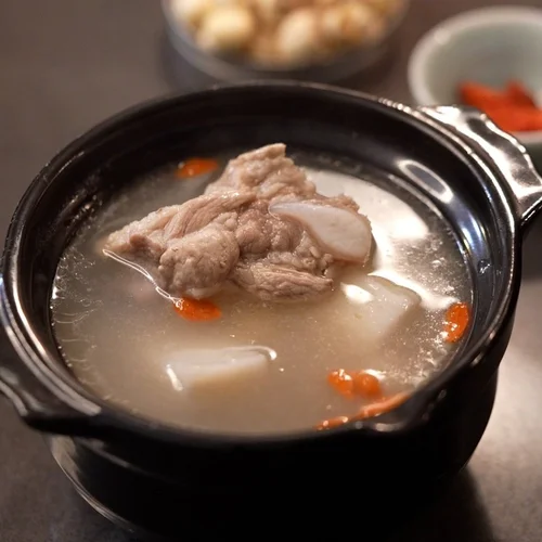 Easy Healthy Dinner Idea: Mountain Yam & Pork Rib Soup — Alice Sun