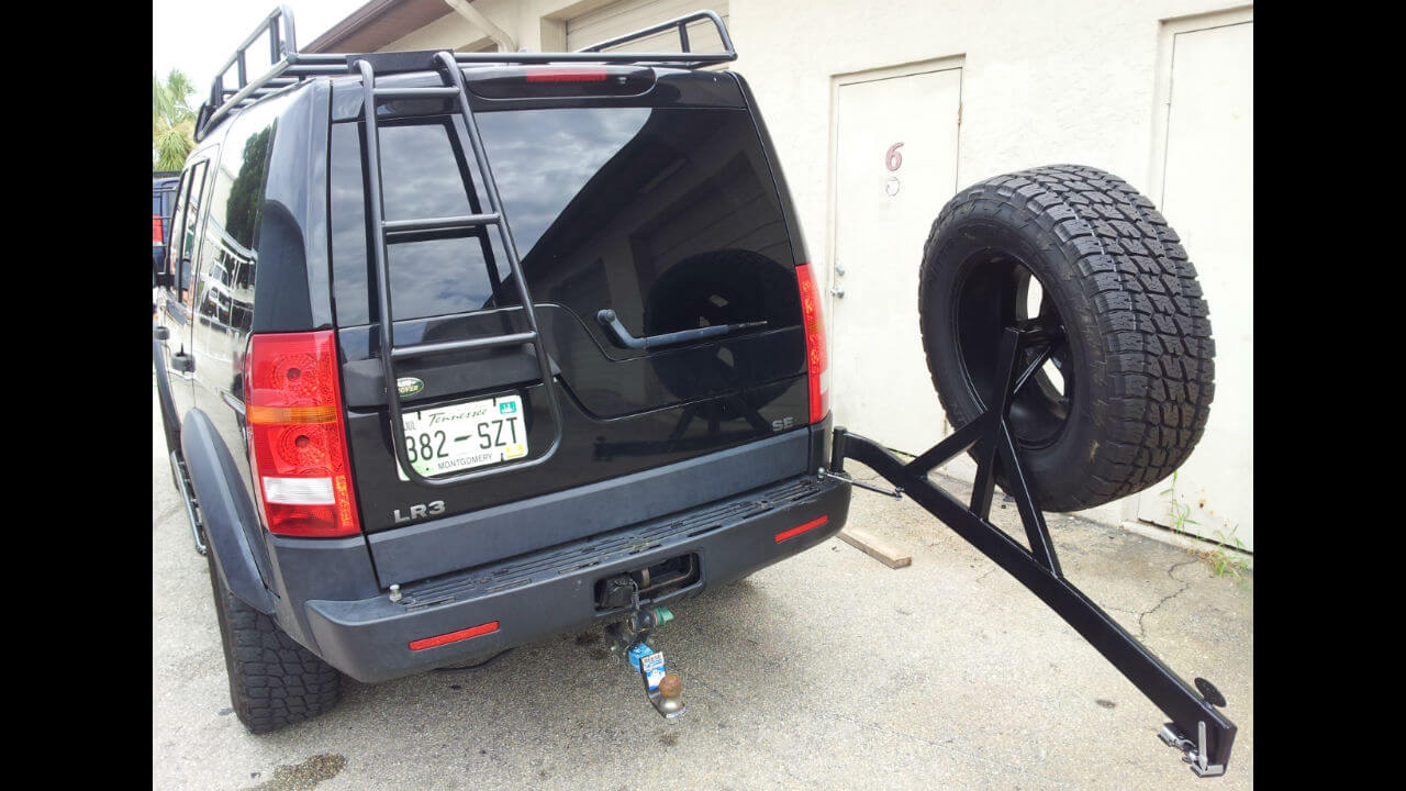 Land Rover LR3 Rear Access Ladder Extra Step — Voyager Racks