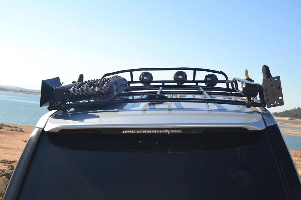 LR-Range Rover Sport-Offroad Challenge — Voyager Racks