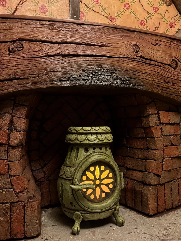 Chilliwack’s Hobbit House — Hazelnut Inn
