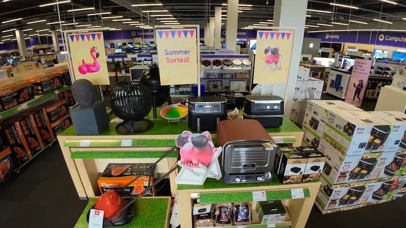 Currys prep makeover for 50 stores as customers demand blended in-store ...