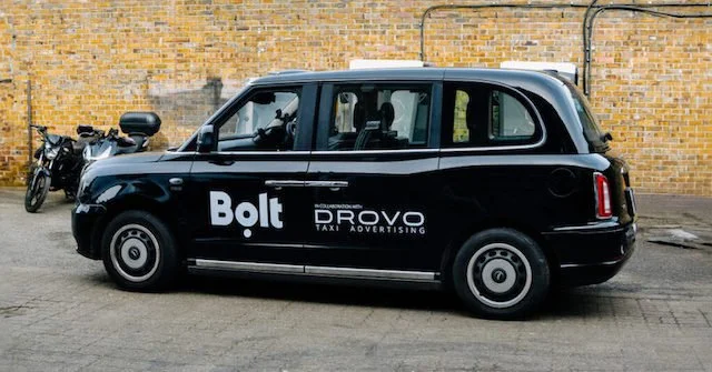 Black cab drivers assemble! Drovo inks exclusive UK OOH display ...