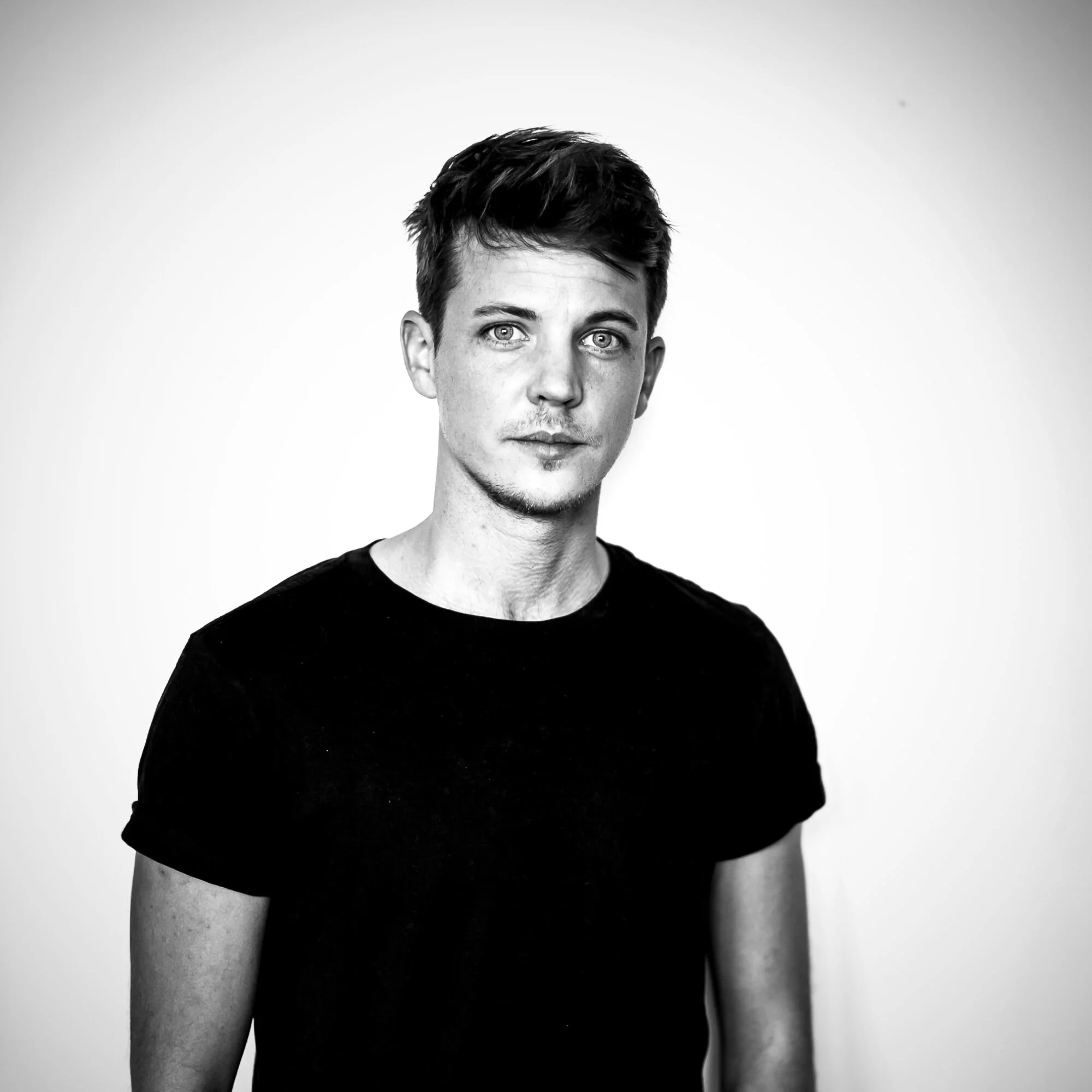 Team — Nero Interior