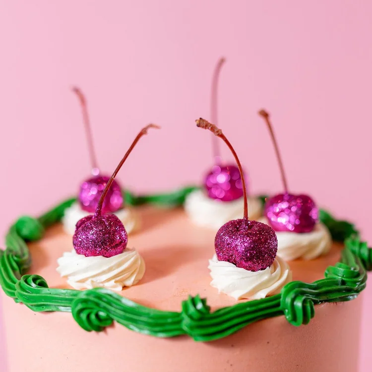 Custom Vintage Heart Cake — Sweet Heather Anne Cake Studio