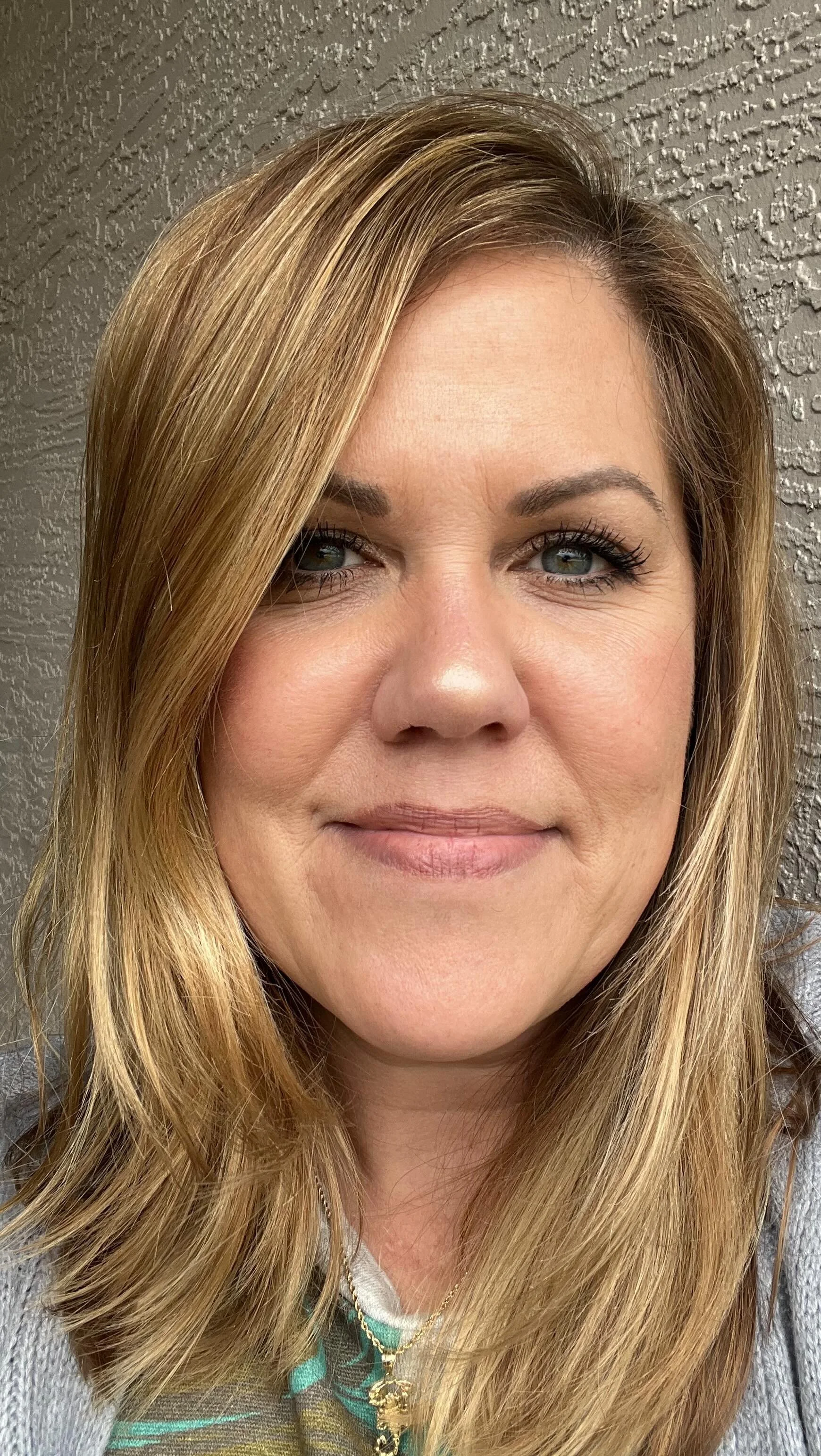 About — Kelly Coon